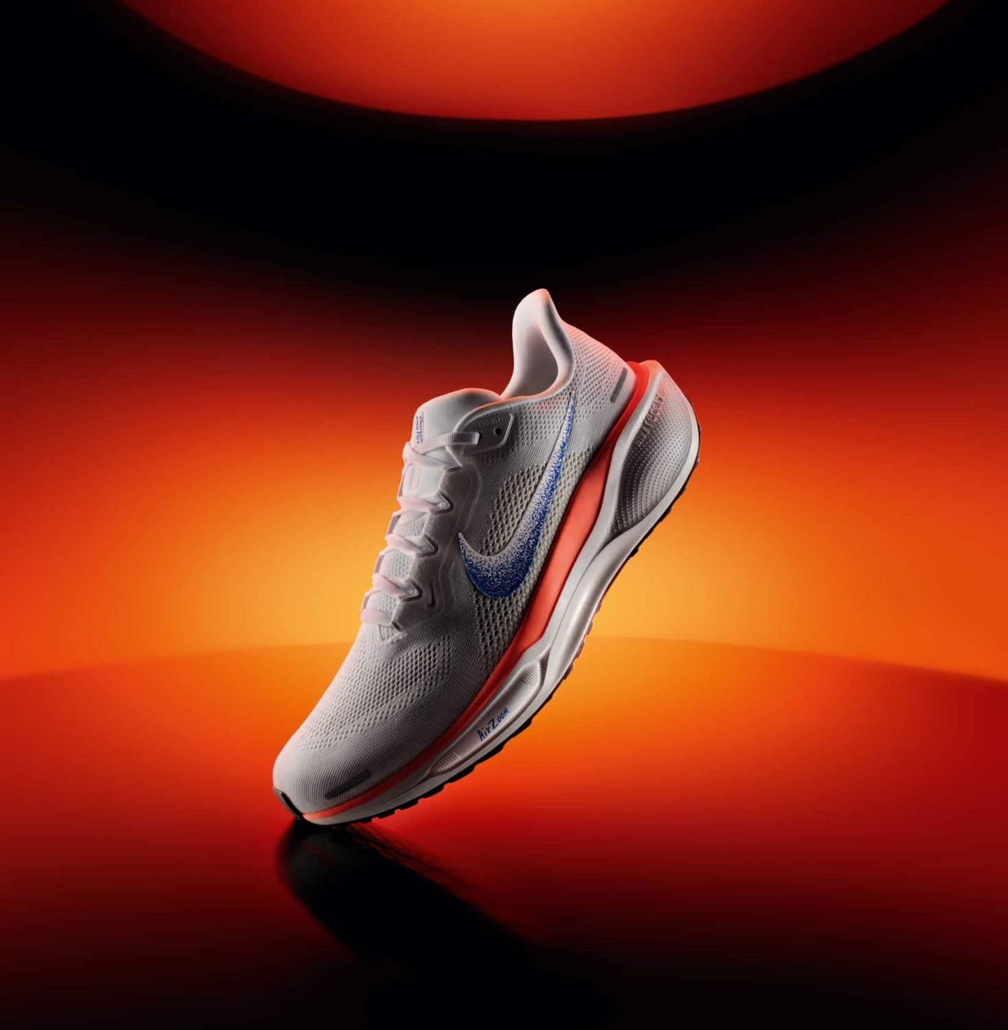 Nike Win on Air : features Pegasus 41 with Air Zoom Innovation