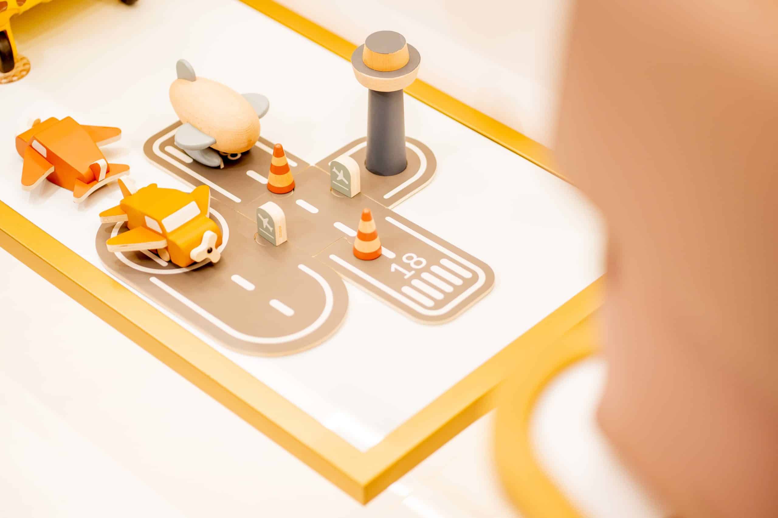 new Samsonite Suntec City :Sophistication and Sustainability